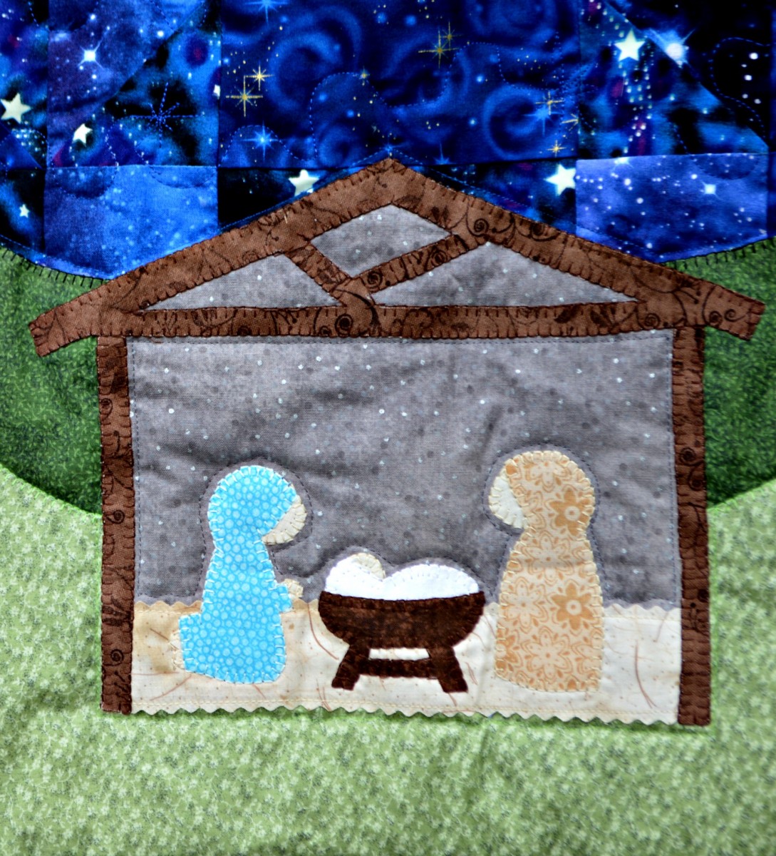 Quilt Pattern: Silent Night - Christmas Nativity Quilt | Peter’s Square