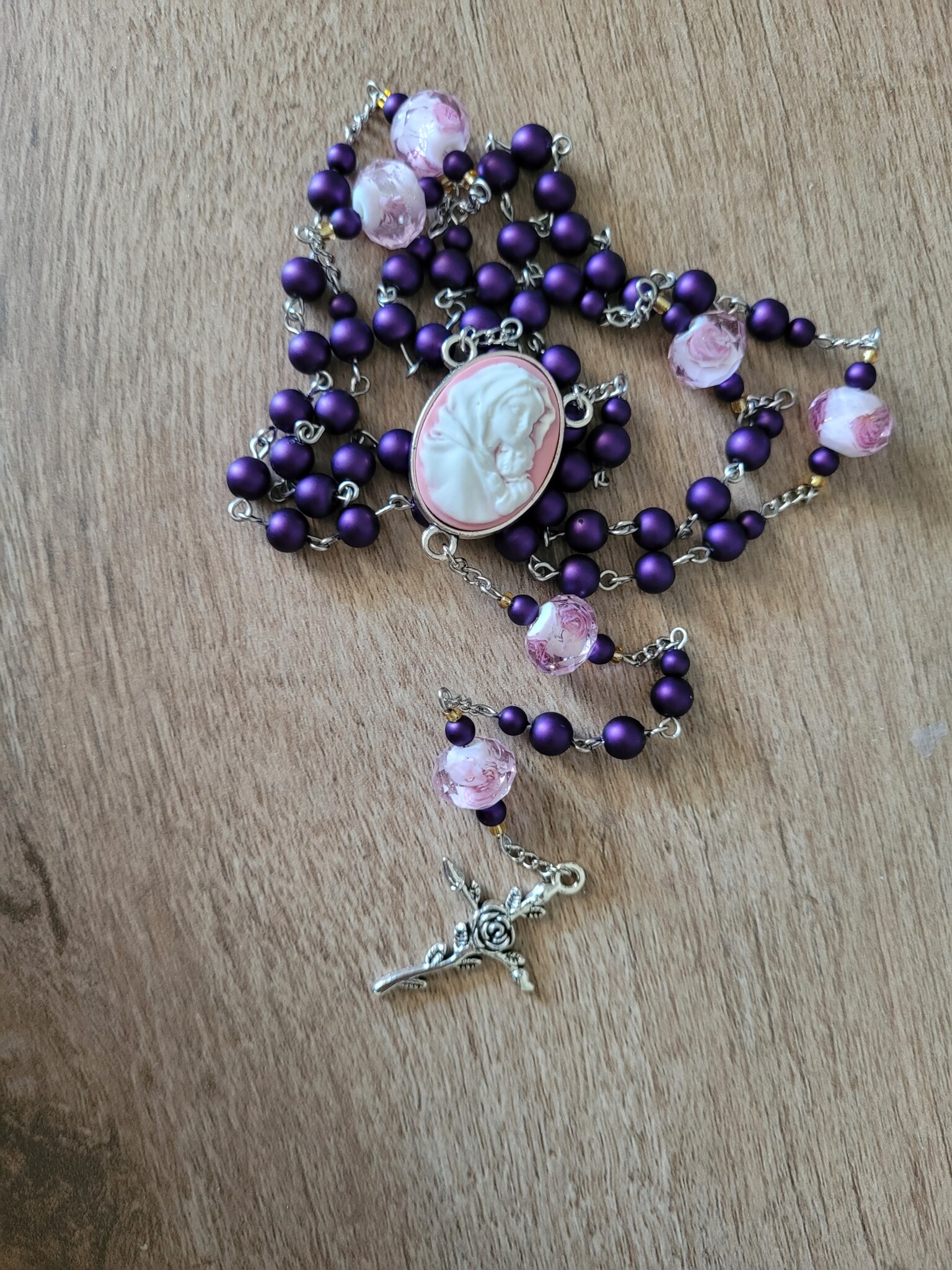 Ave Maria Holy Advent Rosary | Peter’s Square